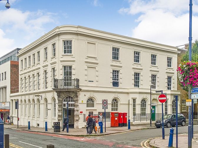 Royal Mail Delivery Office - Keim Paint Shop
